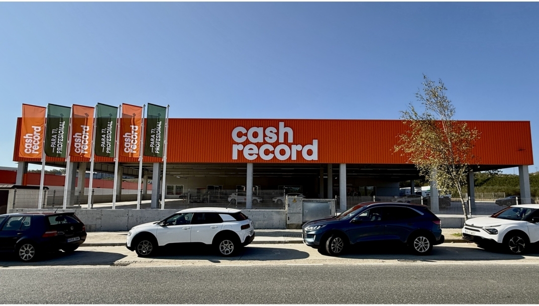 Vegalsa-Eroski estrena en Santiago de Compostela su Cash Record más grande | FRS